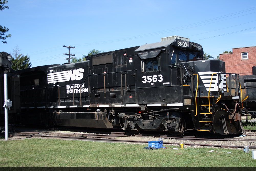 NS 3563